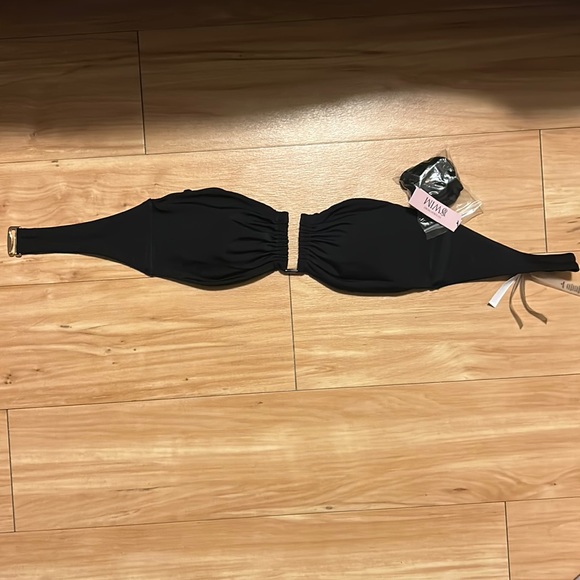 Victoria's Secret | Swim | Victorias Secret Swimsuit Top | Poshmark
